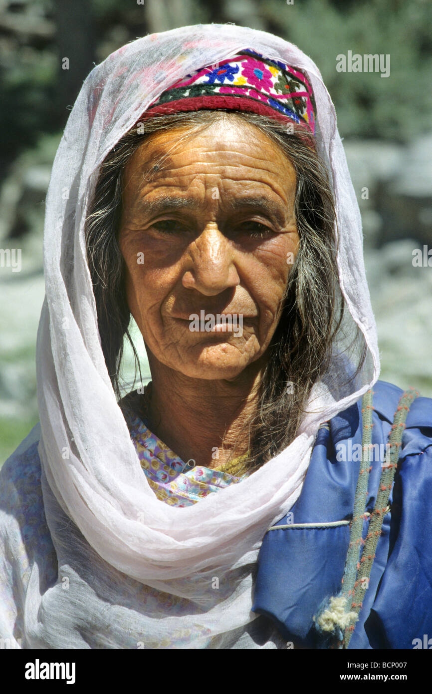 Hunza girls hi-res stock photography and images - Alamy