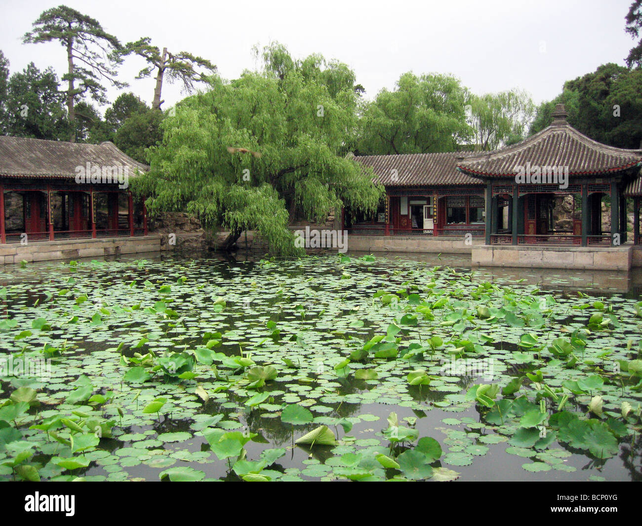 Waterside pavilions hi-res stock photography and images - Alamy