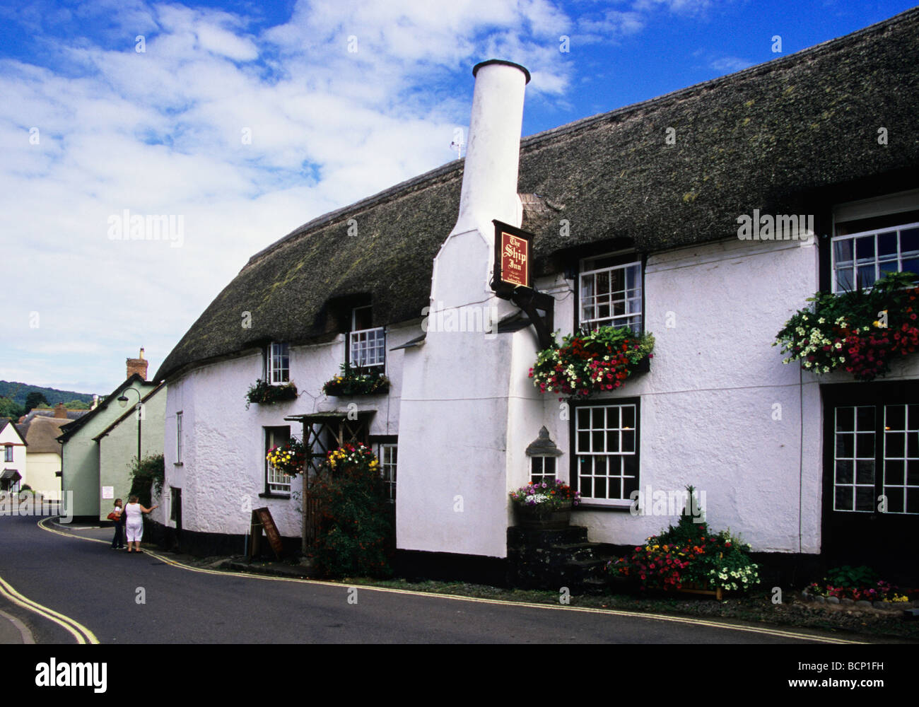 The Ship Inn in the Somerset coastal village of Porlock Stock Photo - Alamy