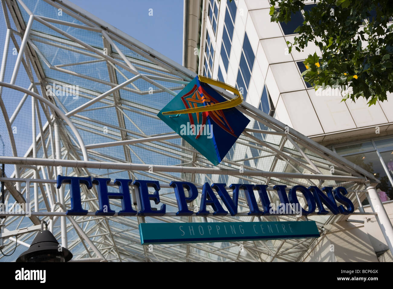 The pavilions uxbridge hi-res stock photography and images - Alamy