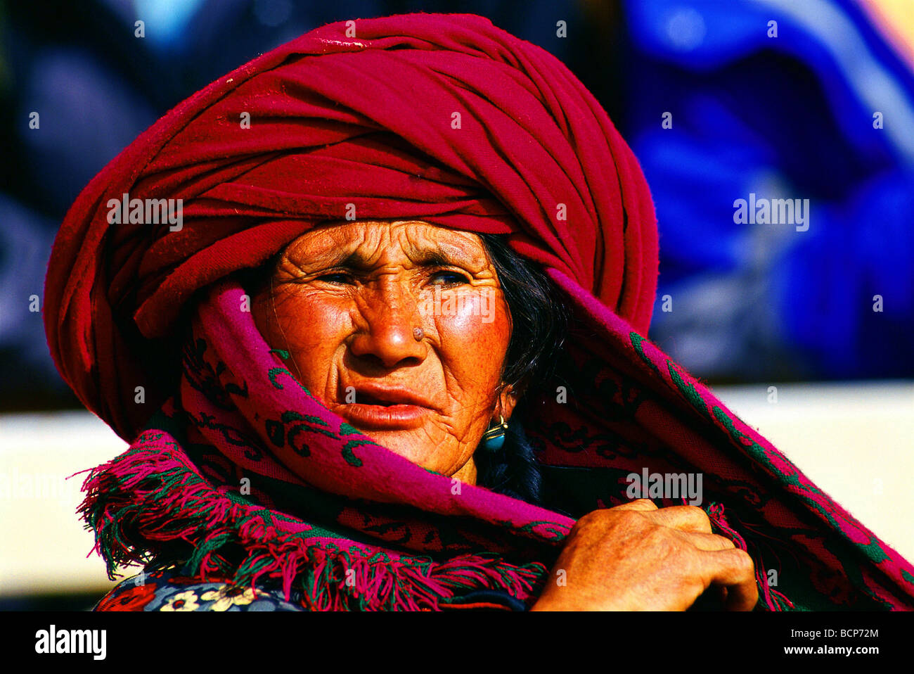 Portrait of Tibetan woman, Shangri-la County, DiQing Tibetan Autonomous ...