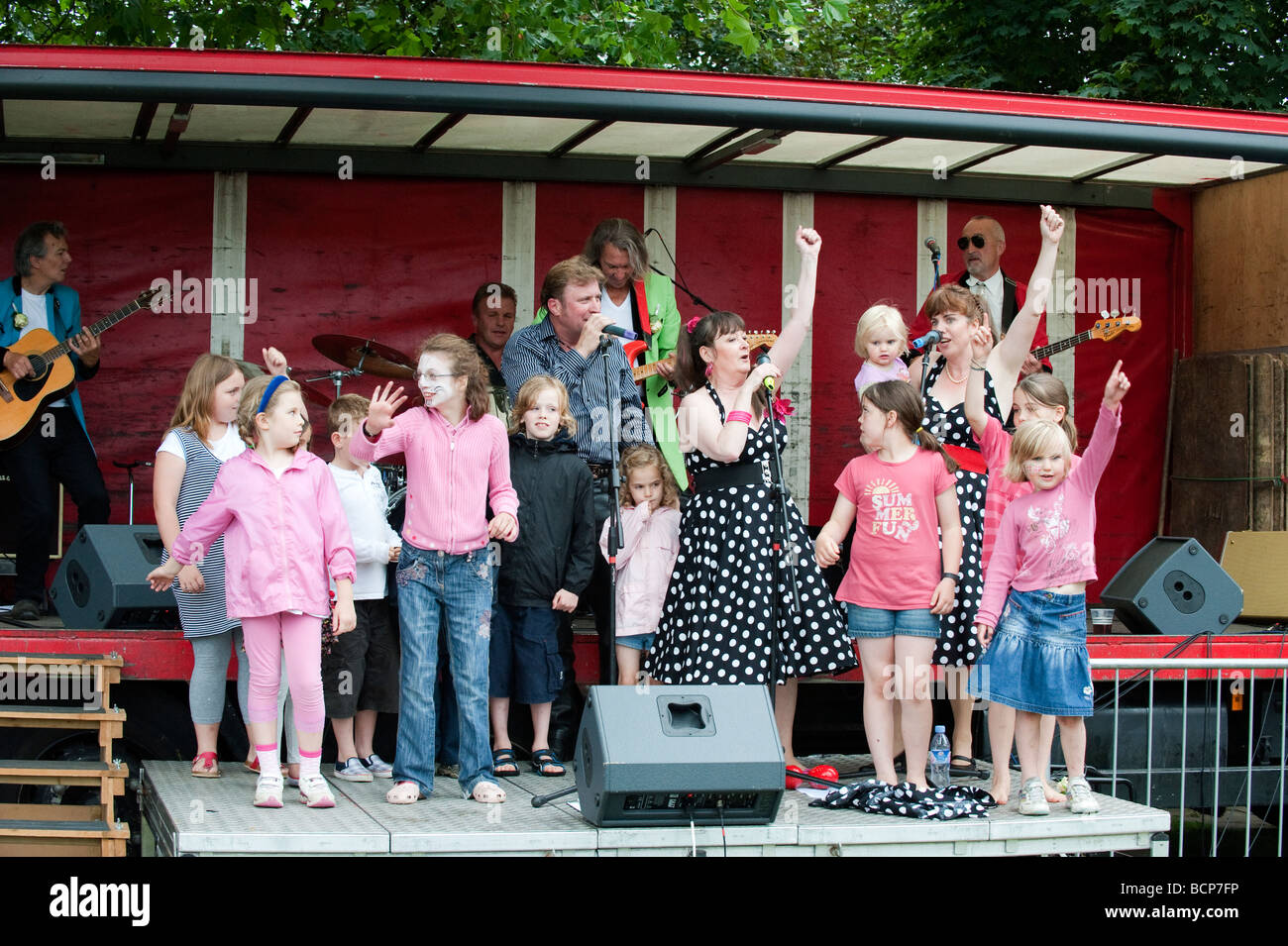 Dancing grease hi-res stock photography and images - Alamy