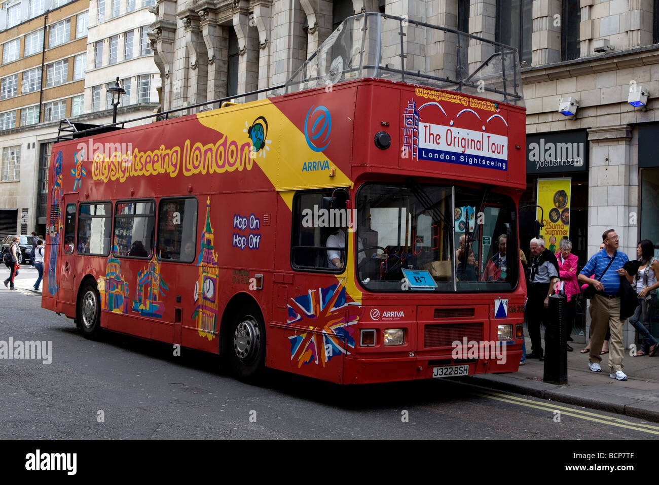 London Tour Bus Stock Photo - Alamy