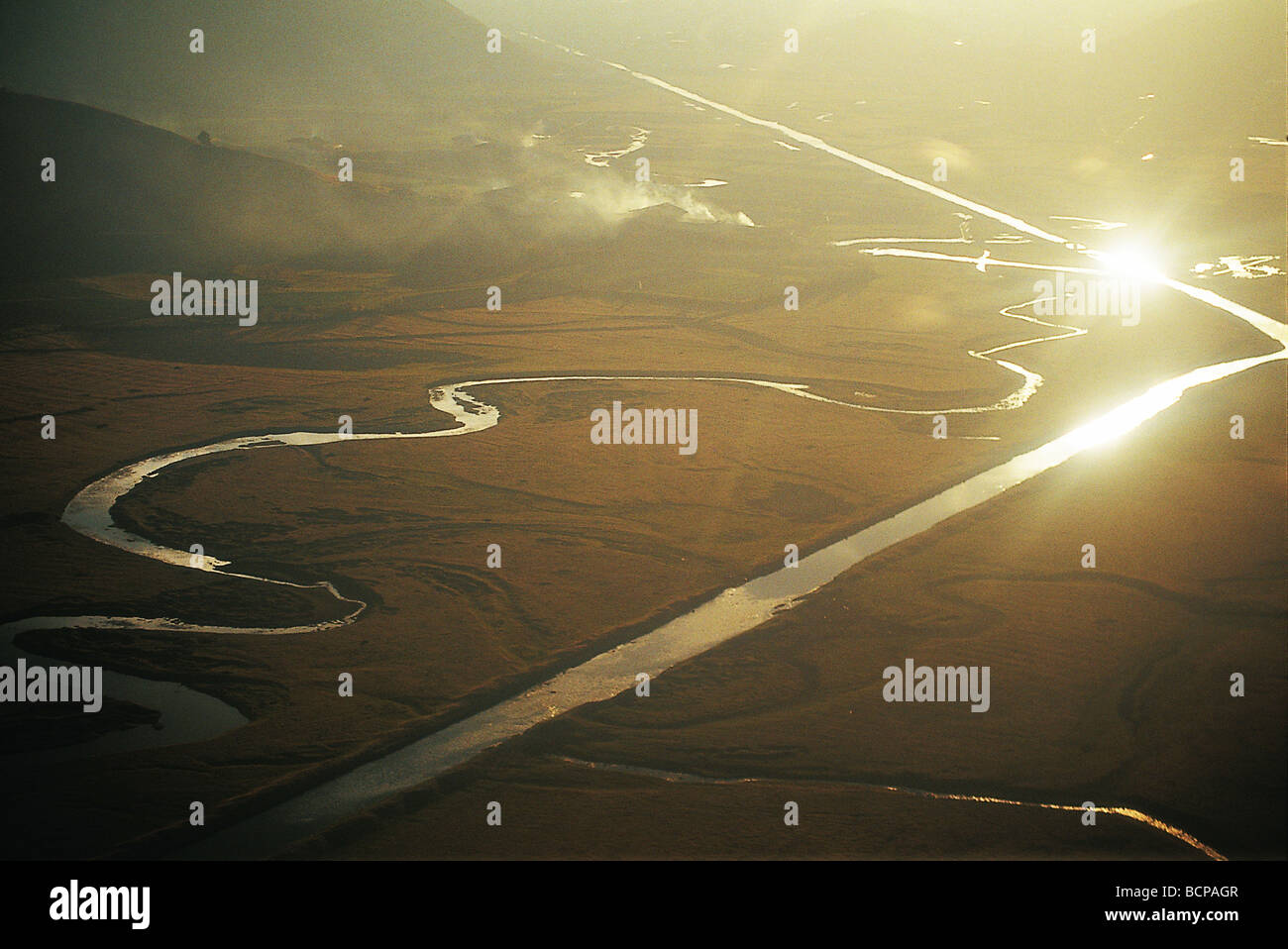 Rivers reflection billiant sunlight, Napahai Lake, Shangri-la County ...