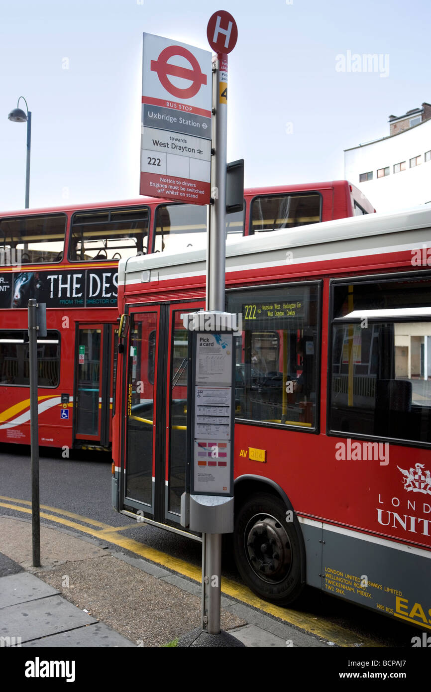 Uxbridge bus station hi-res stock photography and images - Alamy