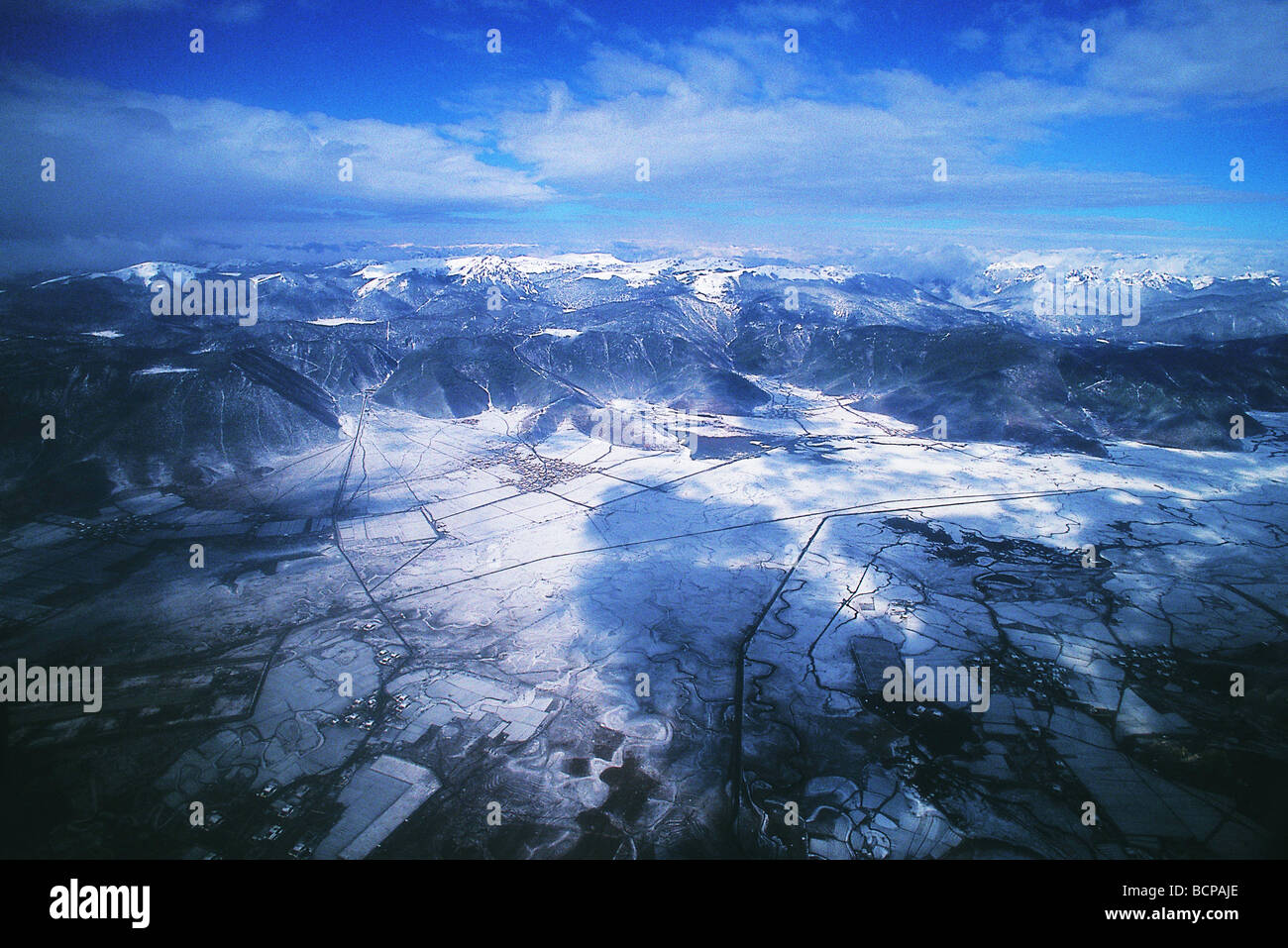 Aerial view of zhongdian hi-res stock photography and images - Alamy
