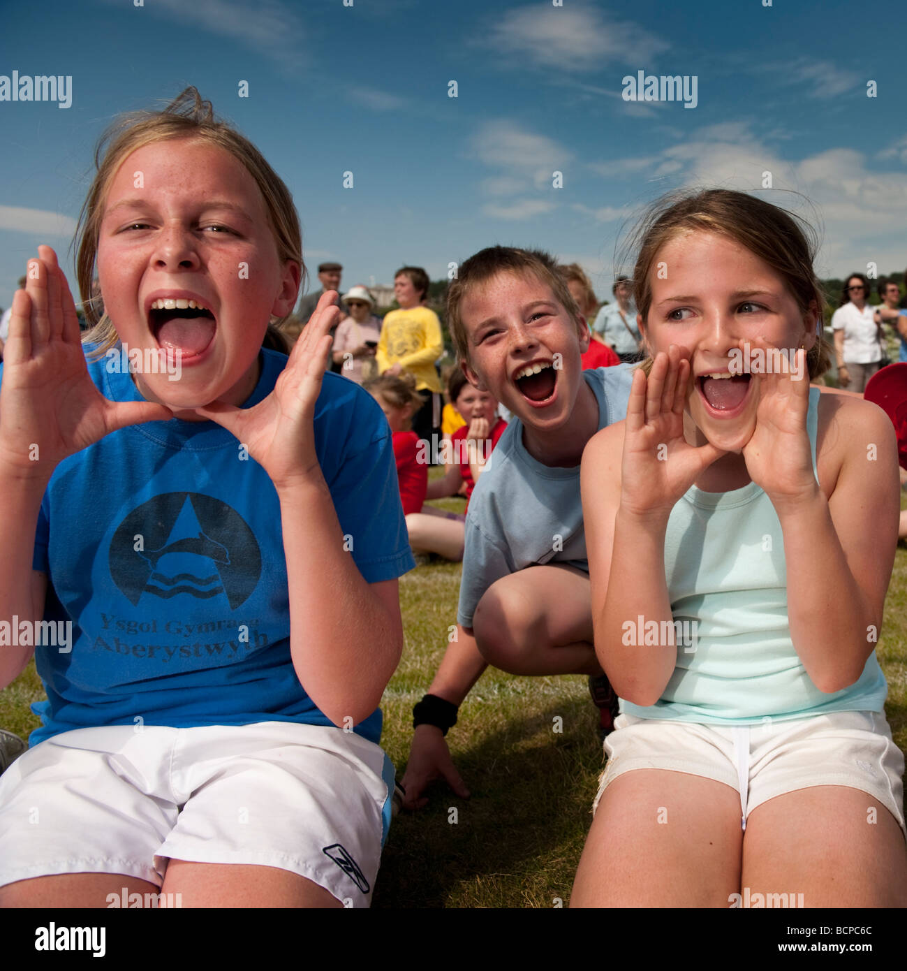 Kids yelling in house hi-res stock photography and images - Alamy