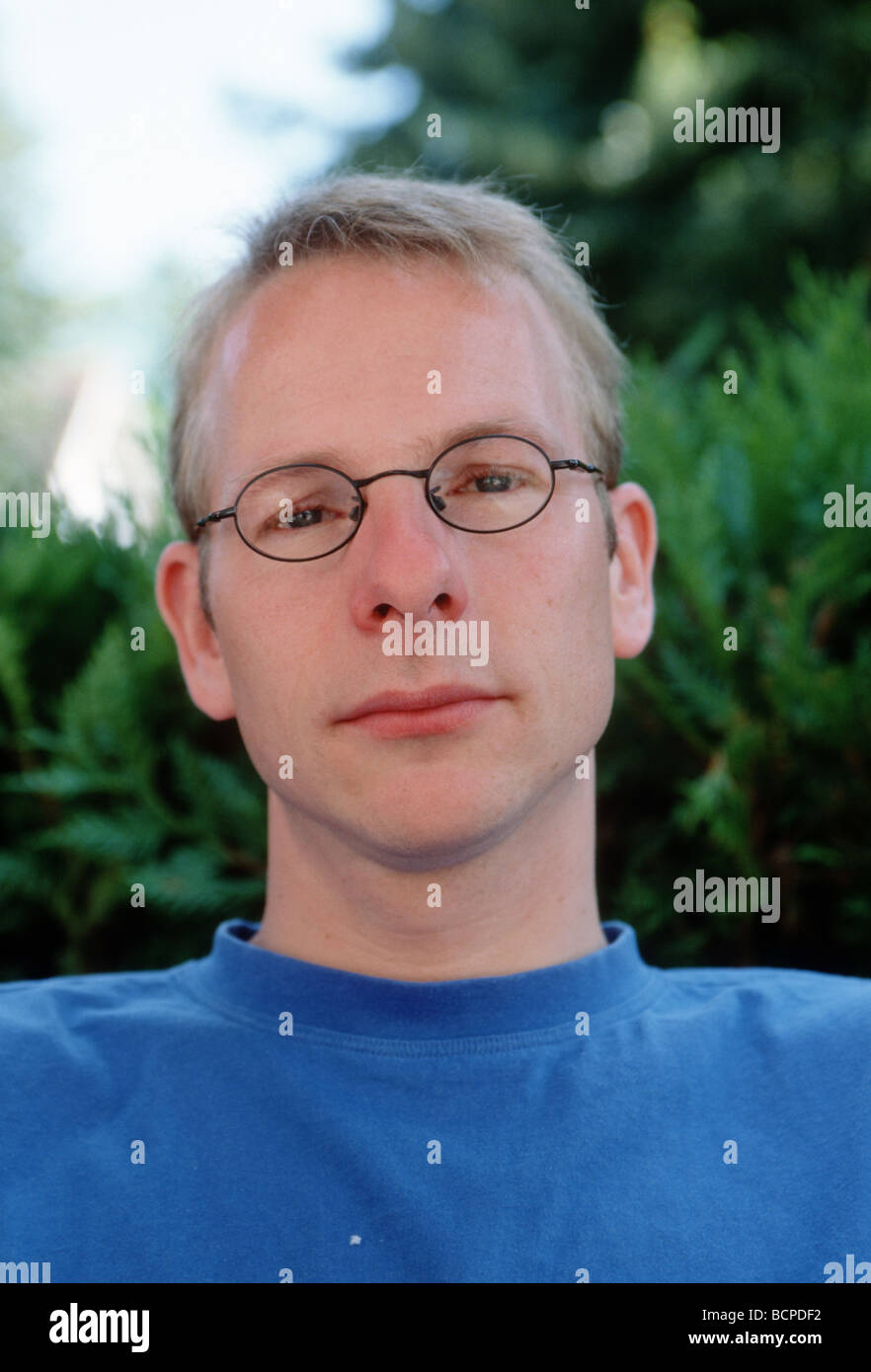 Unfriendly man hi-res stock photography and images - Alamy