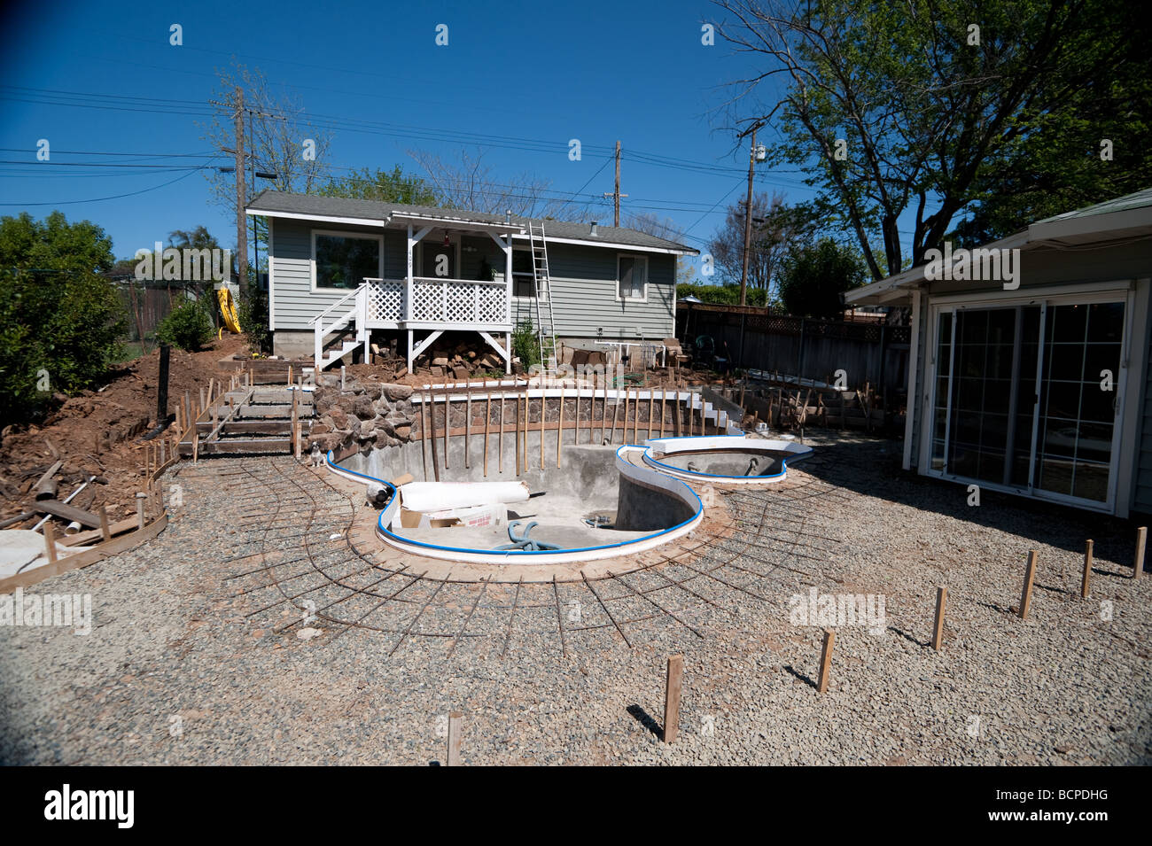Pool construction materials hi-res stock photography and images - Alamy