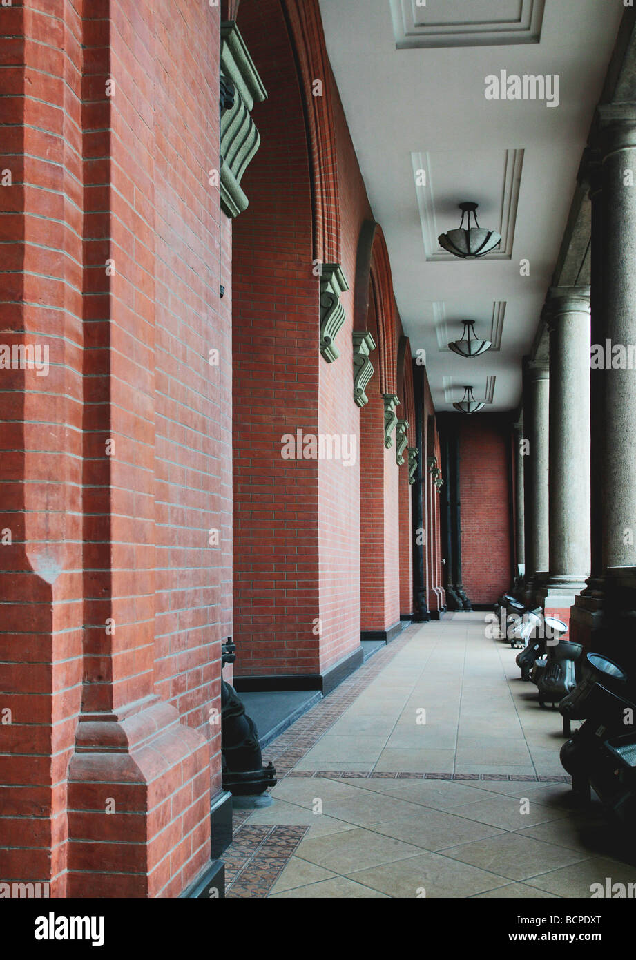 China merchants company building hi-res stock photography and images ...