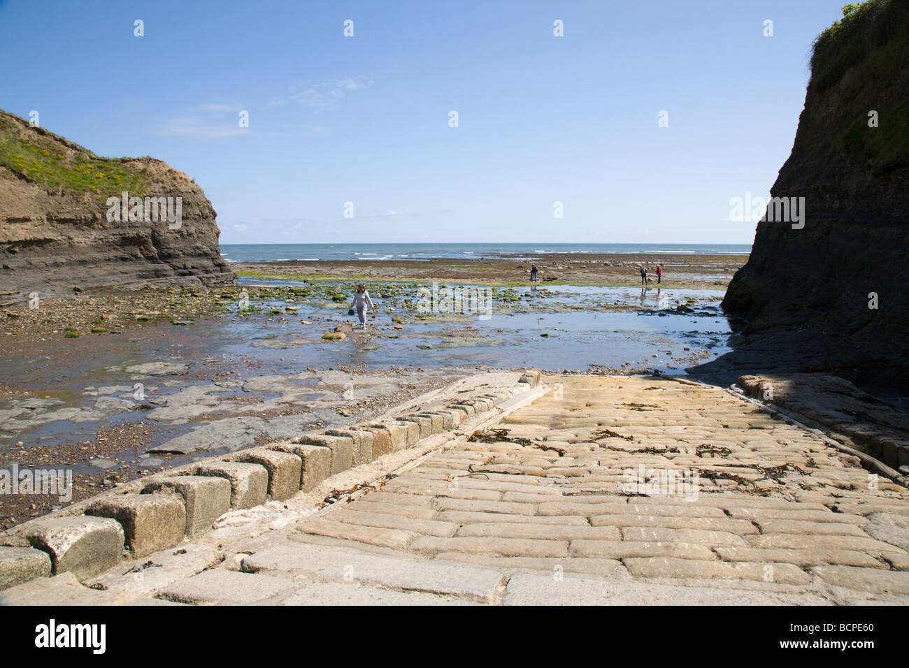 Boggle Hole Beach Yorkshire High Resolution Stock Photography and ...