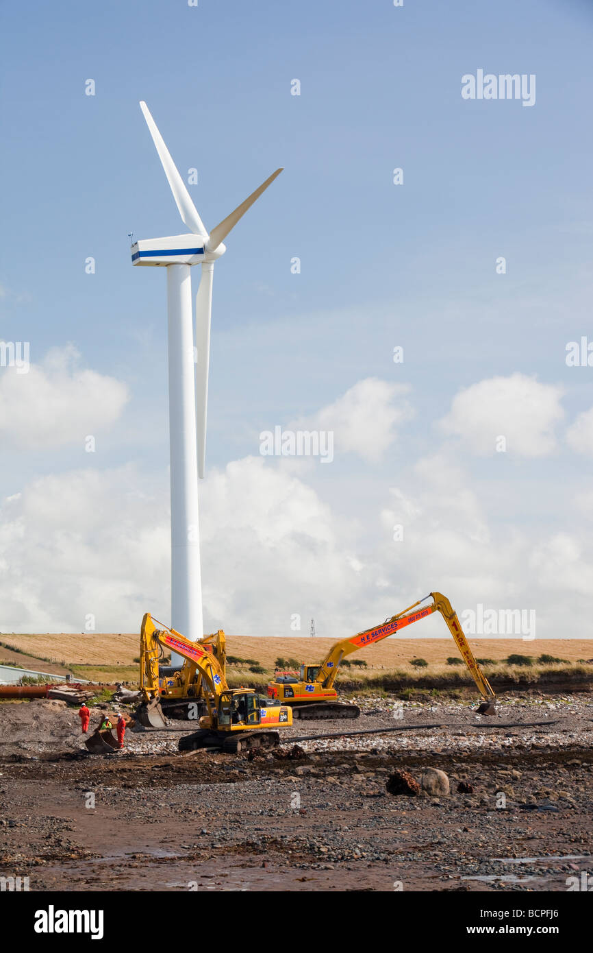 Installing the electric cable from the offshore wind farm of Robin Rigg ...