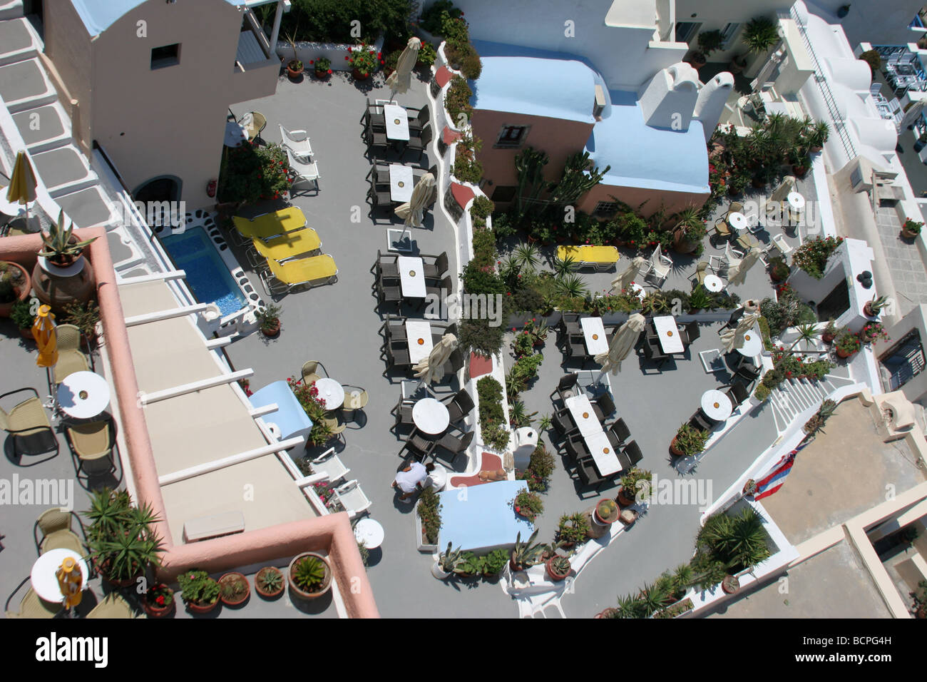 Ariel view tables hi-res stock photography and images - Alamy