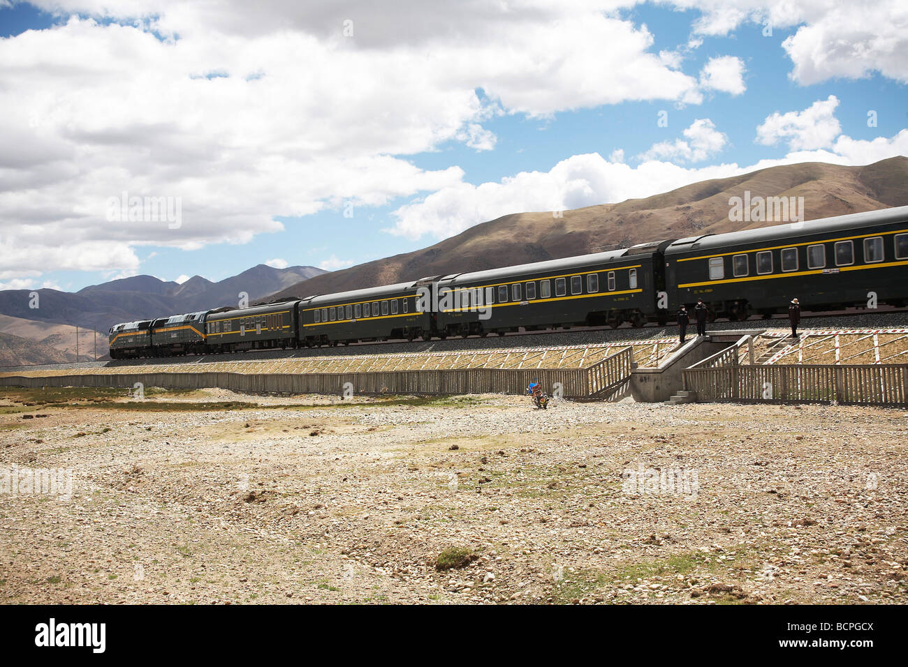 Train driving on Qingzang Railway, Tibet, China Stock Photo - Alamy