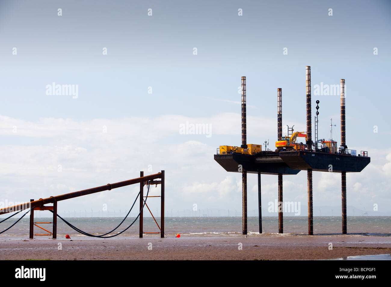 Installing the electric cable from the offshore wind farm of Robin Rigg ...