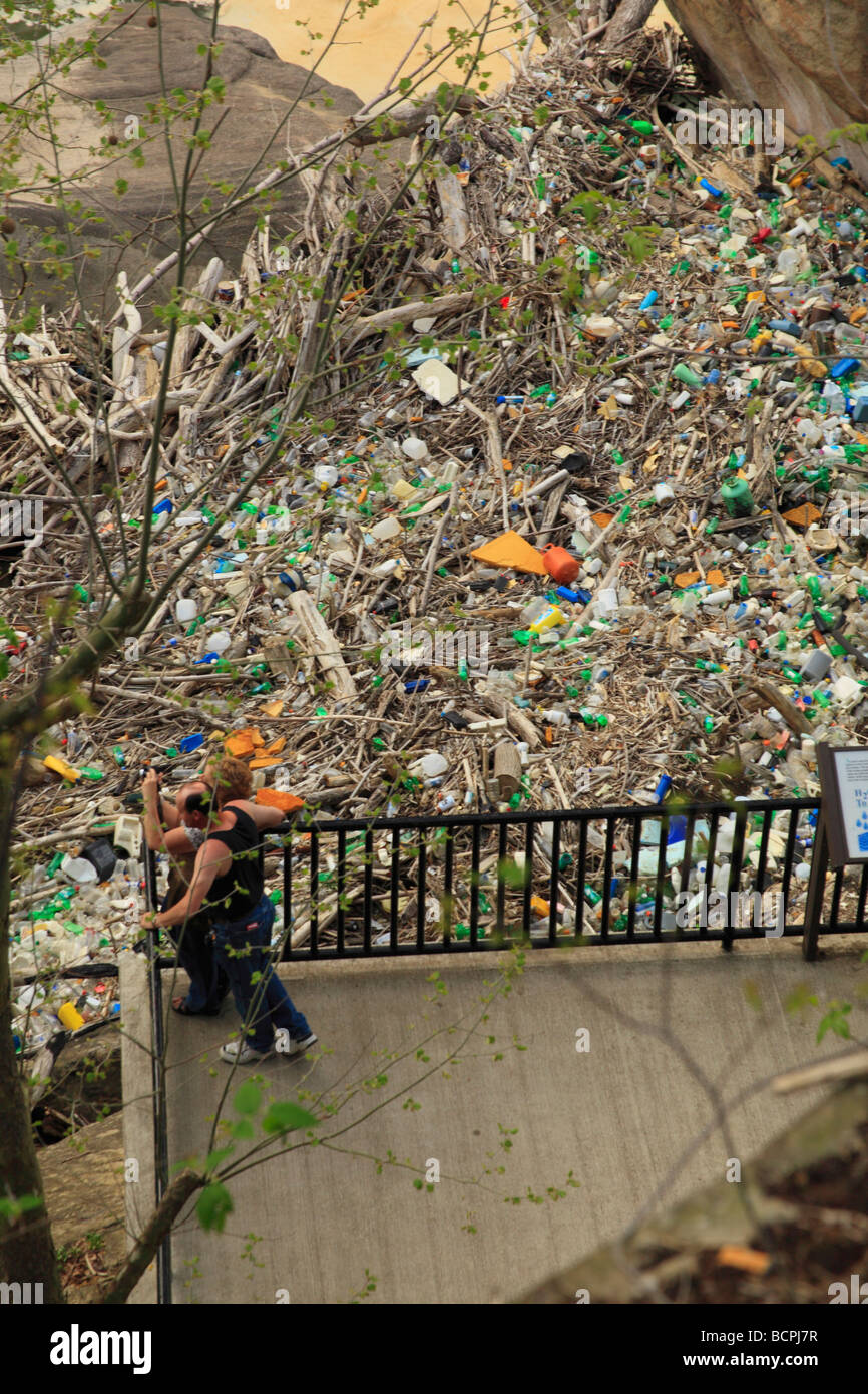 Trash pile at bottom of Cumberland Falls Cumberland Falls State Resort ...