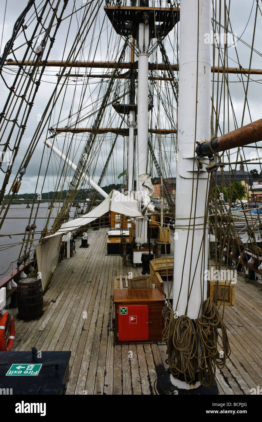 Dunbrody famine ship hi-res stock photography and images - Alamy