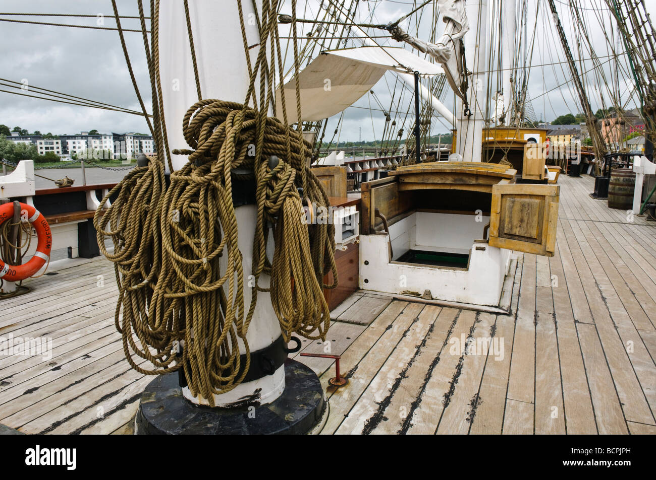 Deck of the Dunbrody Famine Ship, New Ross, County Wexford Stock Photo ...