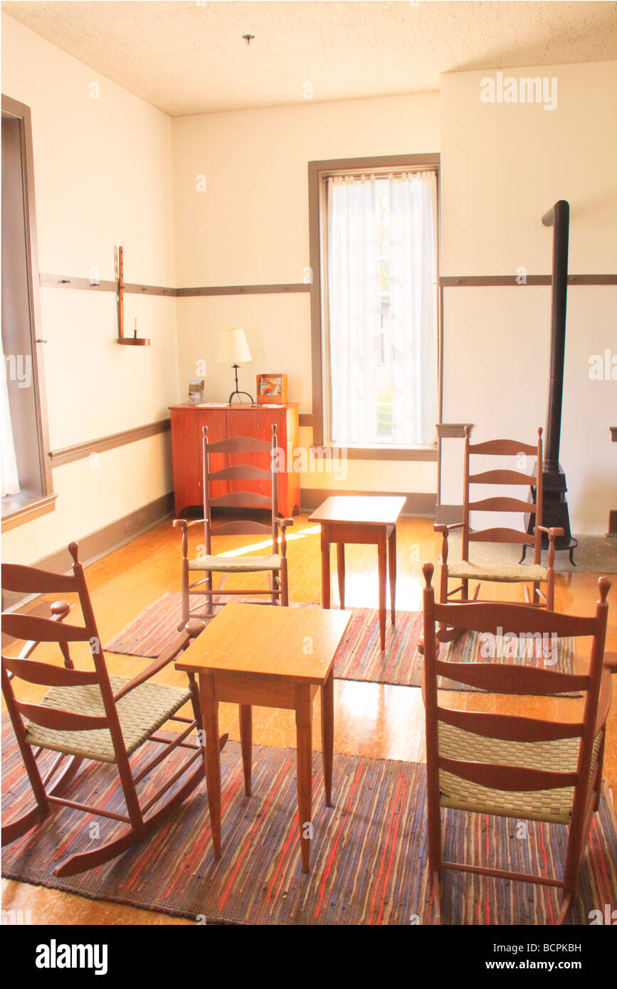 Parlor of Trustee's Office at Shaker Village of Pleasant Hill ...