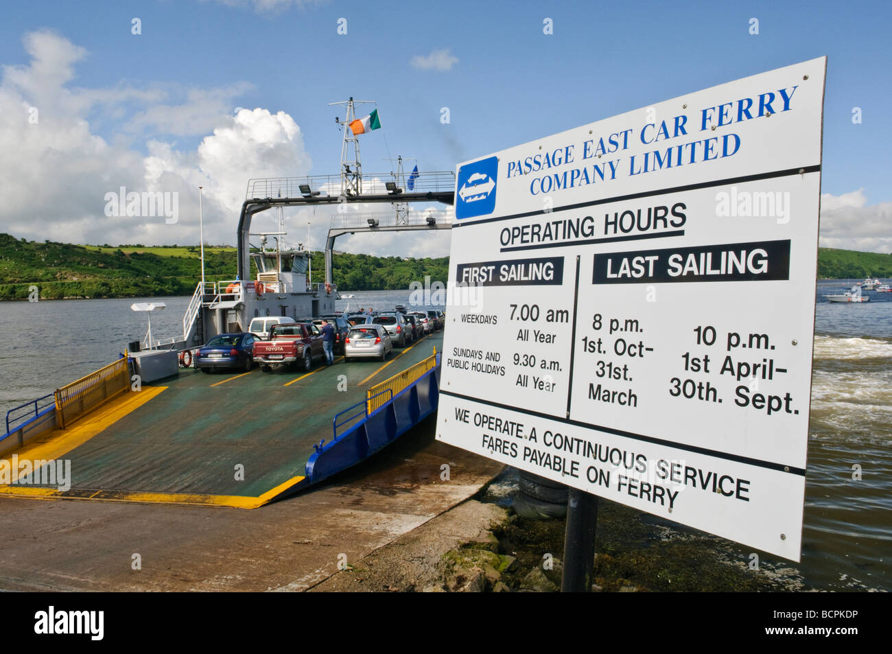 Ballyhack ferry hi-res stock photography and images - Alamy