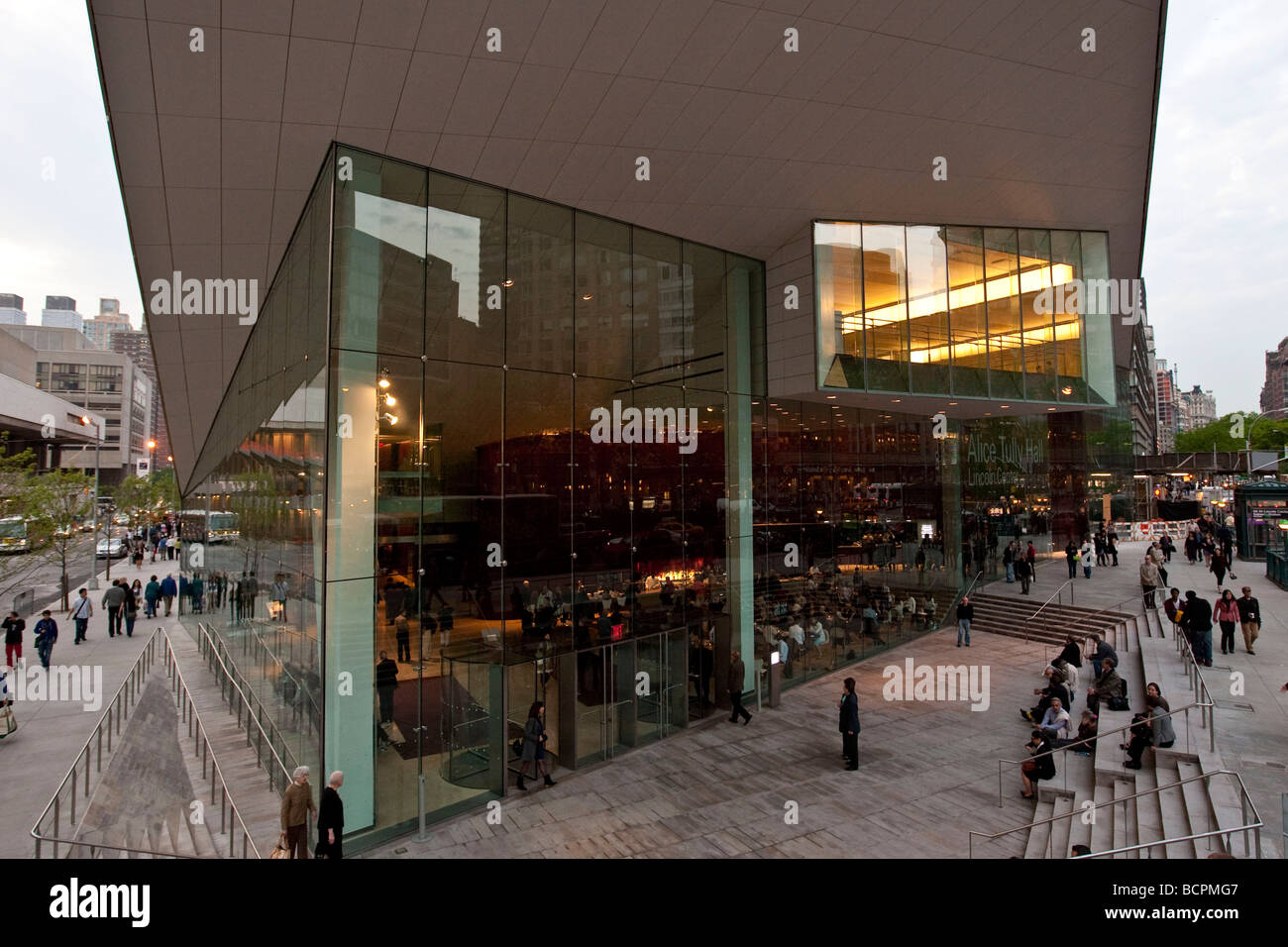 Pavement concert hi-res stock photography and images - Alamy