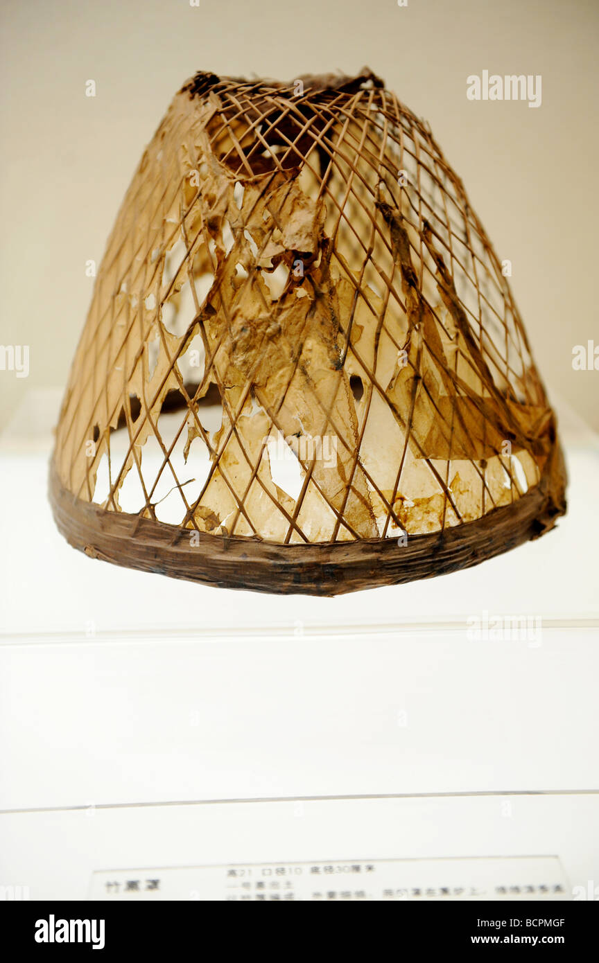 Well preserved Bamboo case excavated from Mawangdui Han Tomb, Hunan ...