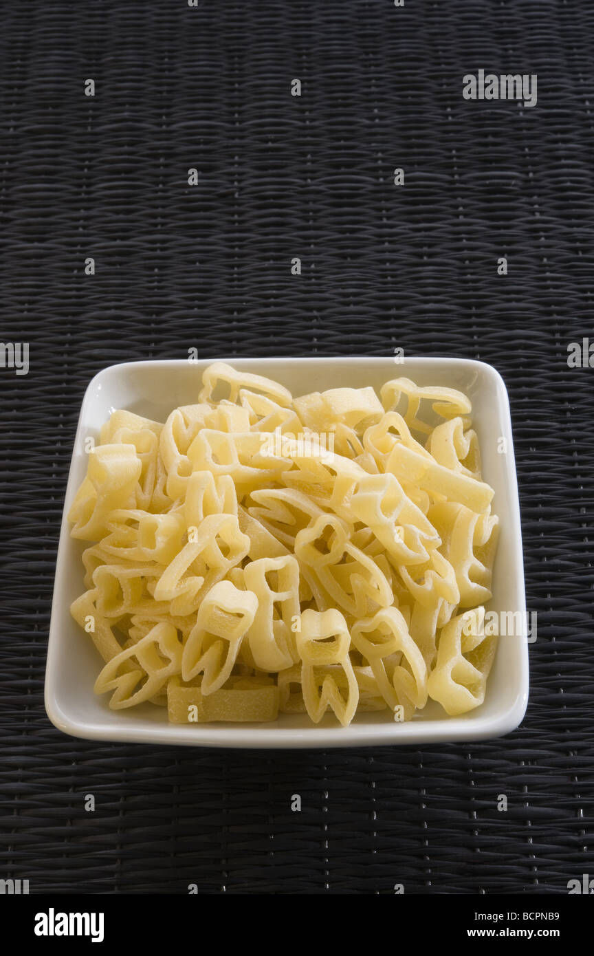 Pasta in Zahnform Pasta formed as Teeth Stock Photo - Alamy