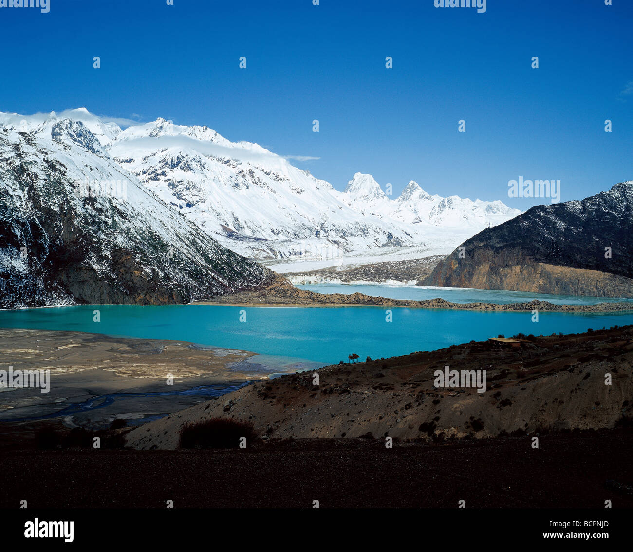 Majestic landscape of Tibetan Plateau, Tibet, China Stock Photo - Alamy