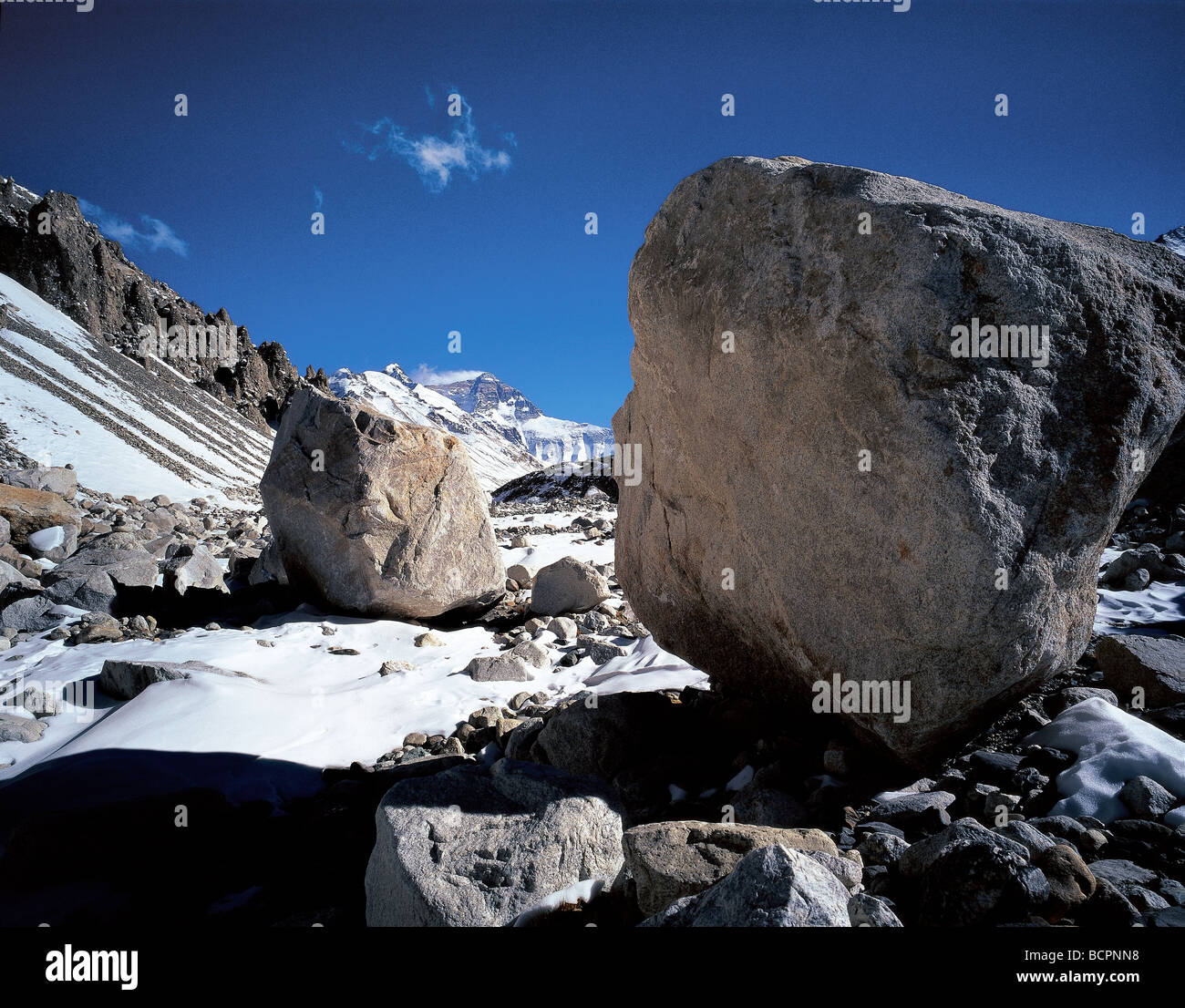 8848 meters hi-res stock photography and images - Alamy