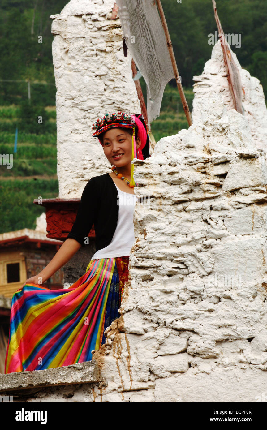 Tibetan gyarong hi-res stock photography and images - Alamy