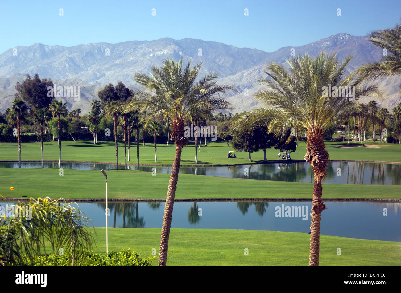 Luxury golf resorts hi-res stock photography and images - Alamy