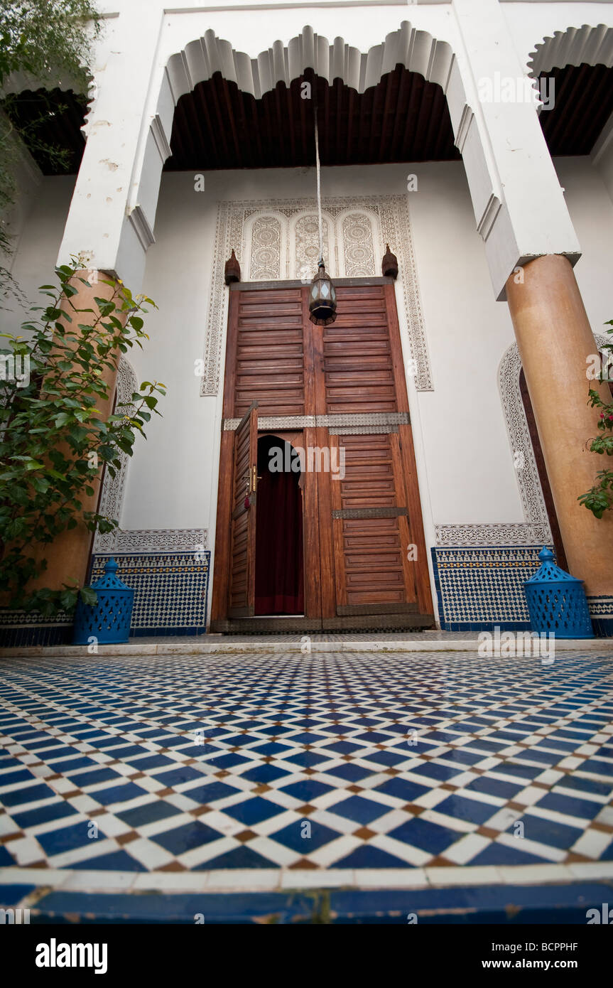 A moorish courtyard hi-res stock photography and images - Alamy