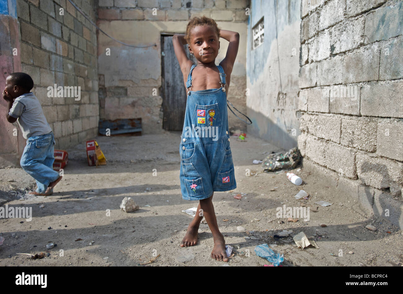Poverty third world hi-res stock photography and images - Alamy