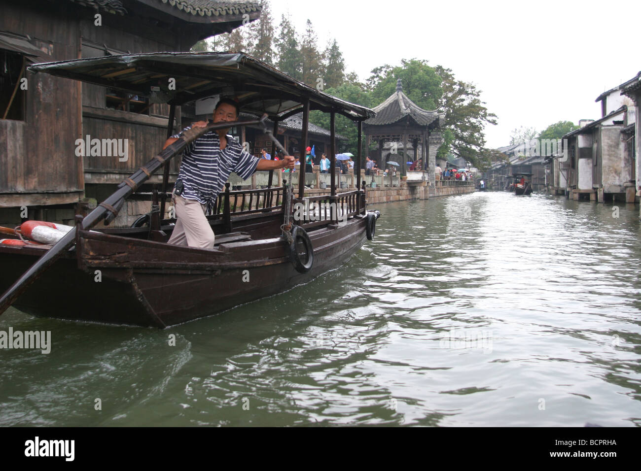 Tour guide row boat hi-res stock photography and images - Alamy