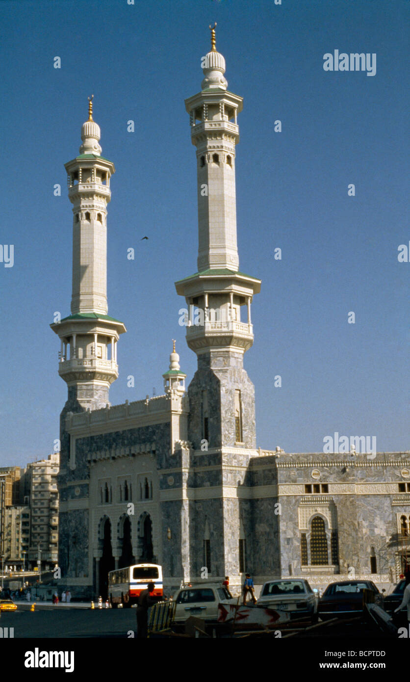 Masjid al haram minarets hi-res stock photography and images - Alamy
