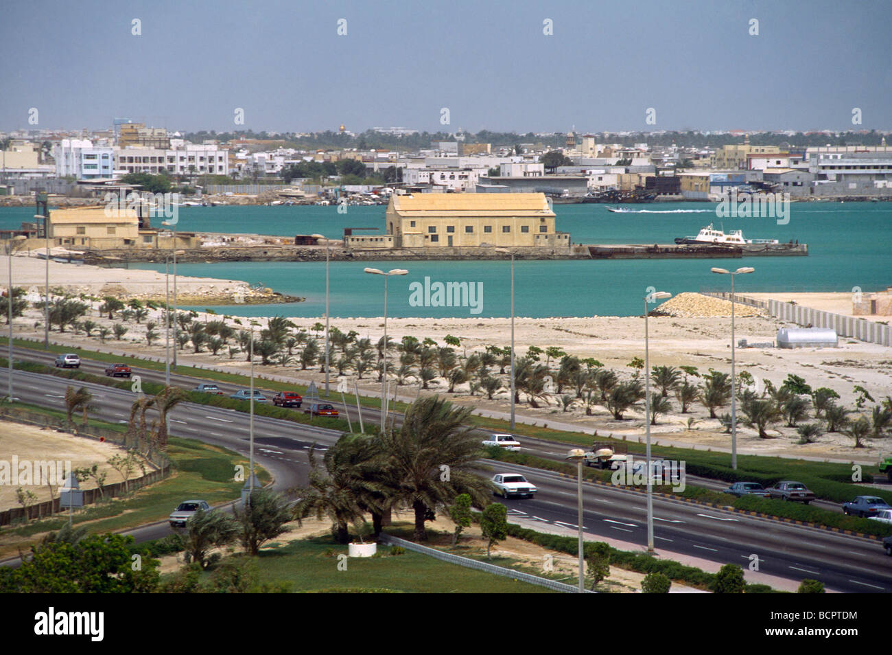 Manama Bahrain & Muharraq Island Stock Photo - Alamy