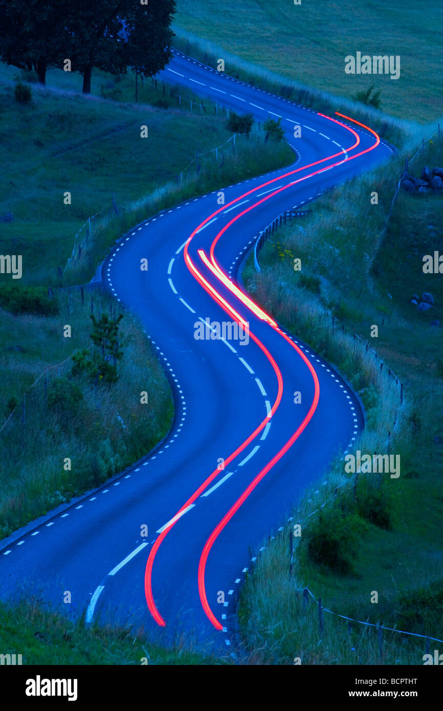 Rural roads winding country road hi-res stock photography and images ...