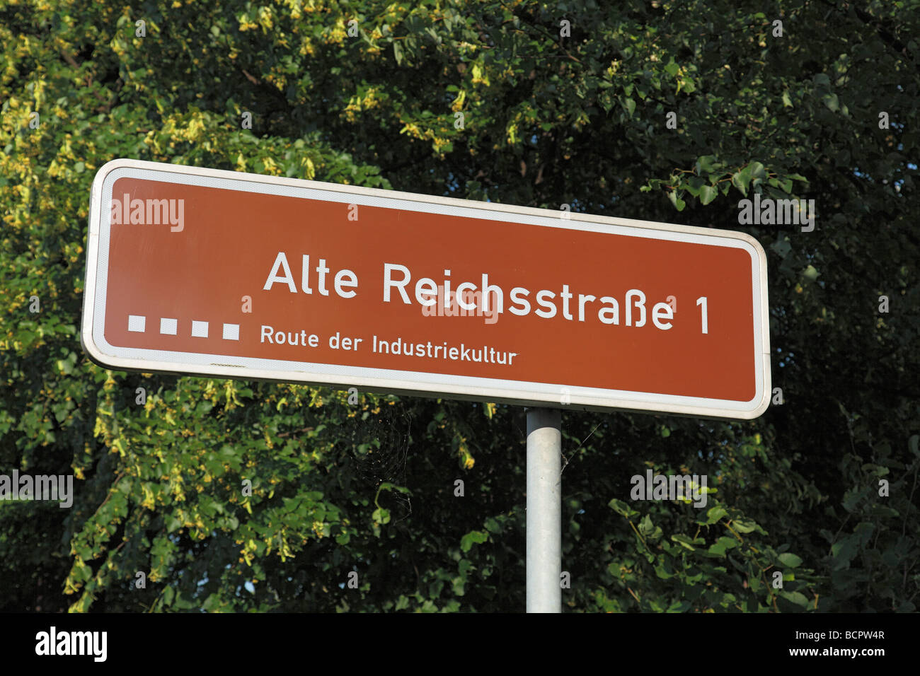 Heritage road sign hi-res stock photography and images - Alamy