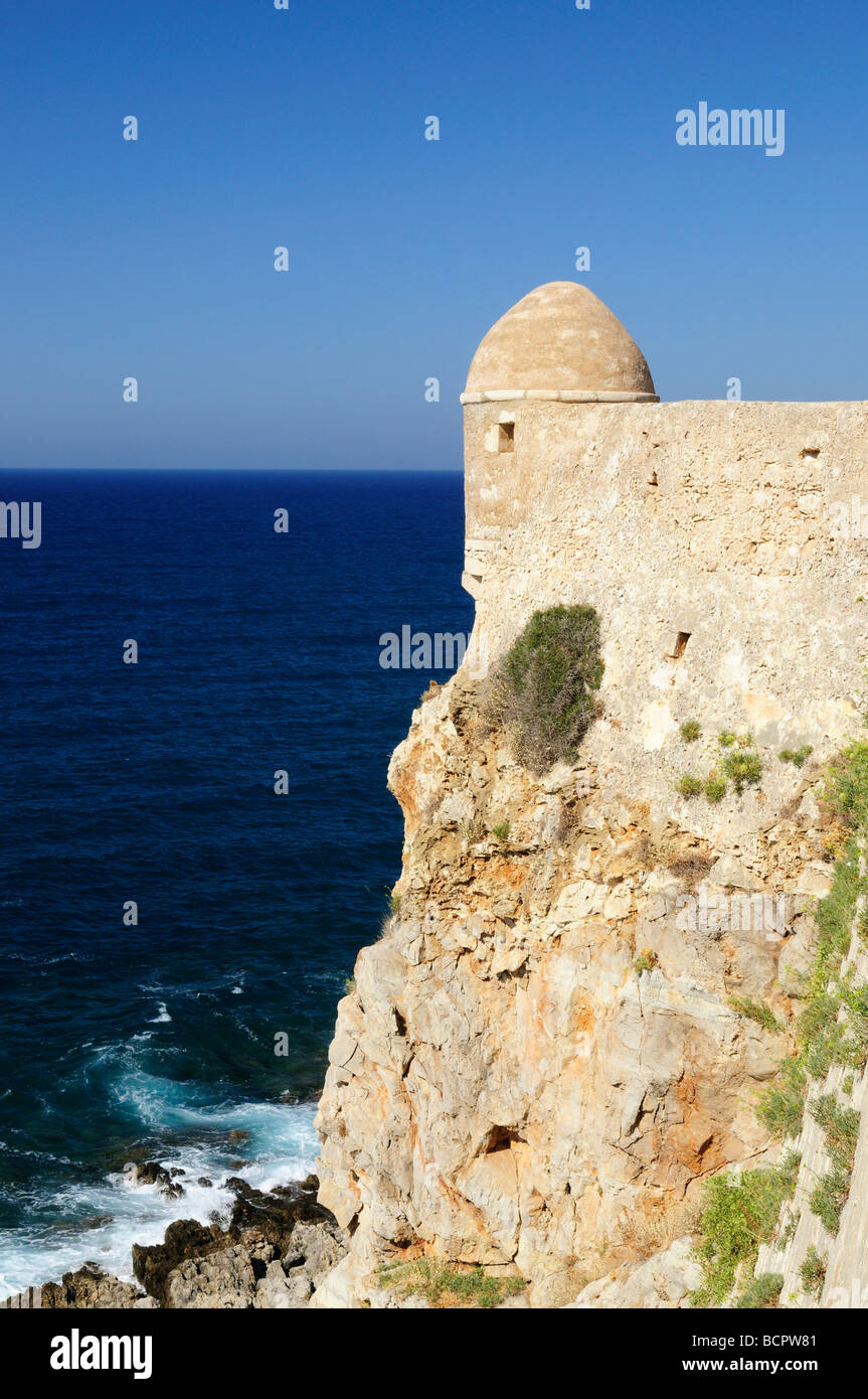 Venetian harbour rethymno on island hi-res stock photography and images ...
