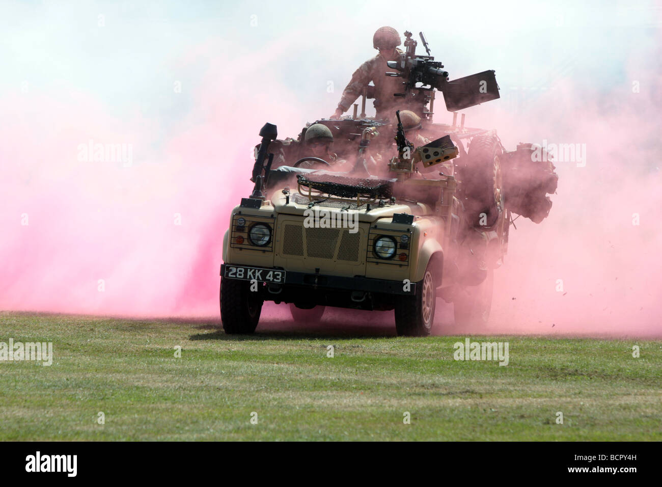 British army land rover attack hi-res stock photography and images - Alamy