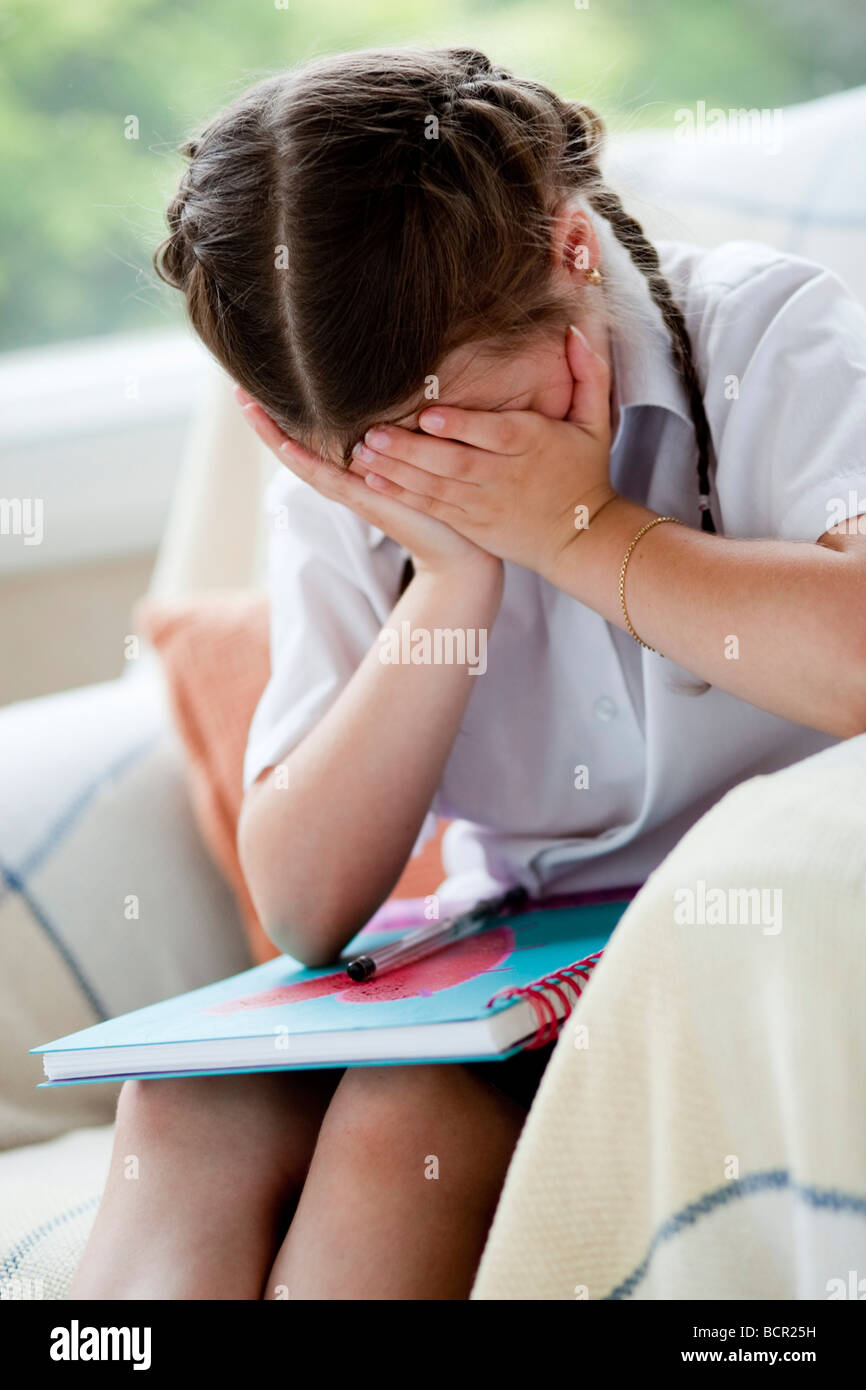 Schoolgirl hi-res stock photography and images - Alamy