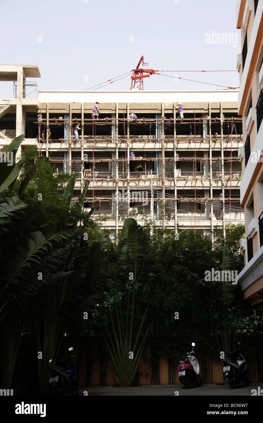 Thai workers work construction hi-res stock photography and images - Alamy