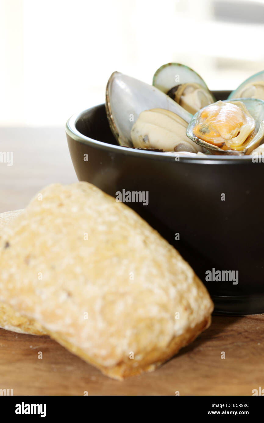 Bowl of Mussels Stock Photo - Alamy