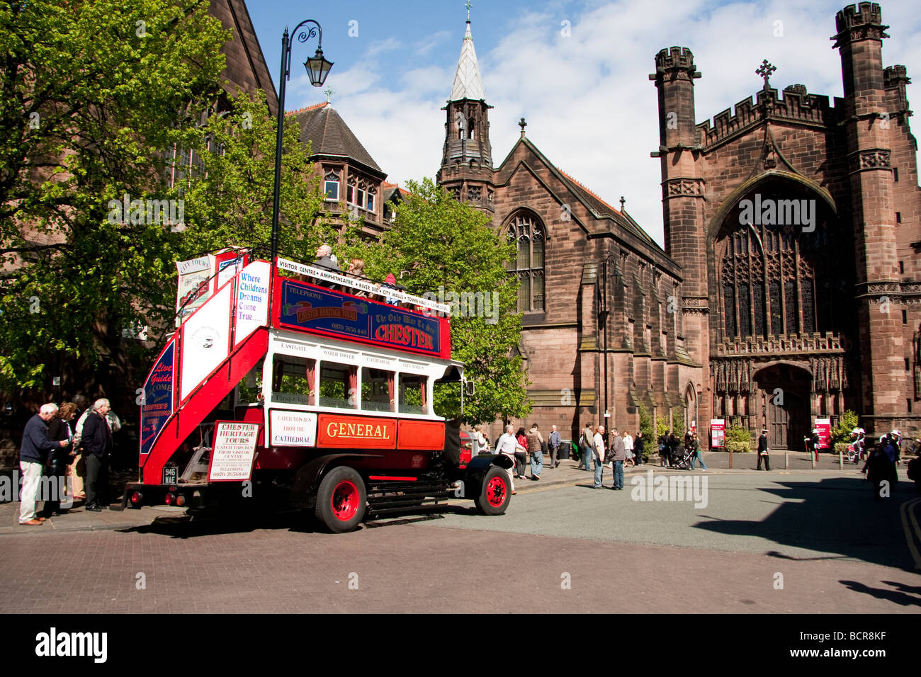 Chester Tourist Bus High Resolution Stock Photography and Images - Alamy