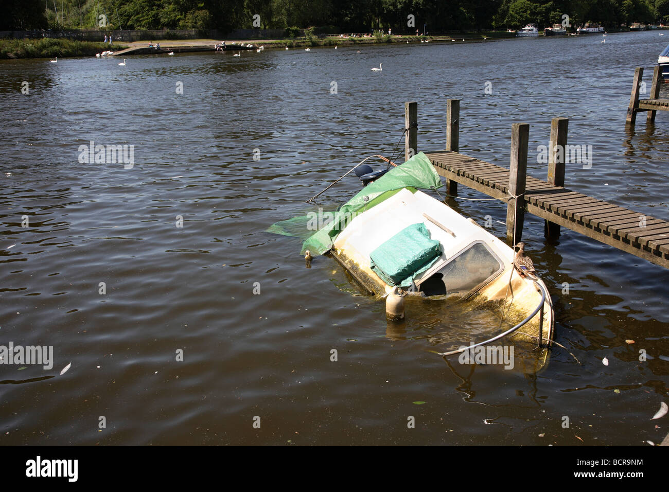 Boat sinking water hi-res stock photography and images - Alamy