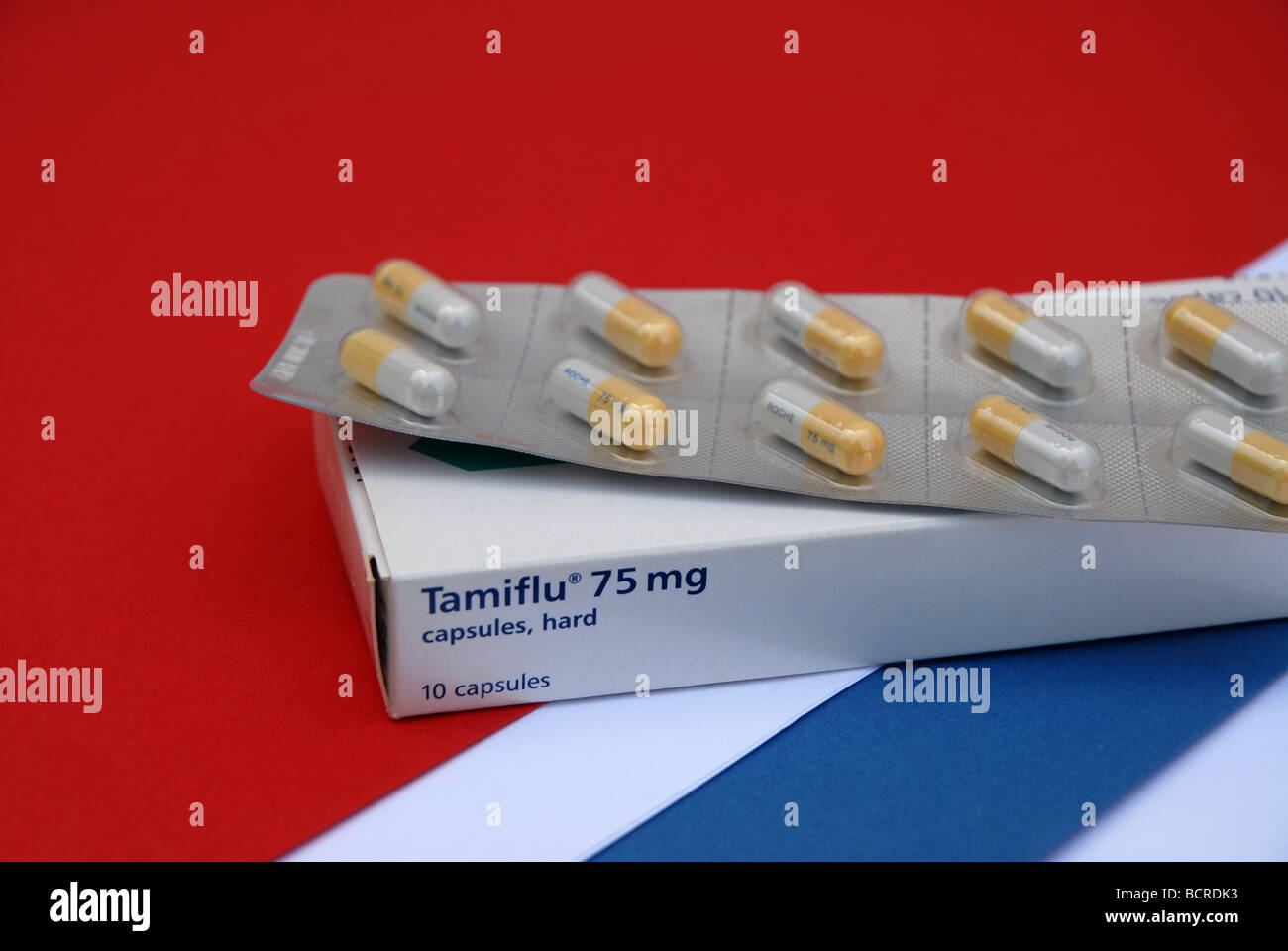 genuine Tamiflu 75mg, an anti-viral drug used in the treatment and ...