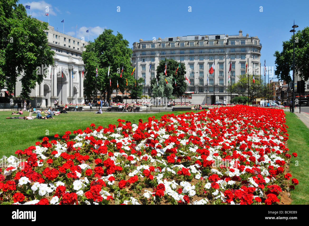 People marble arch hi-res stock photography and images - Alamy