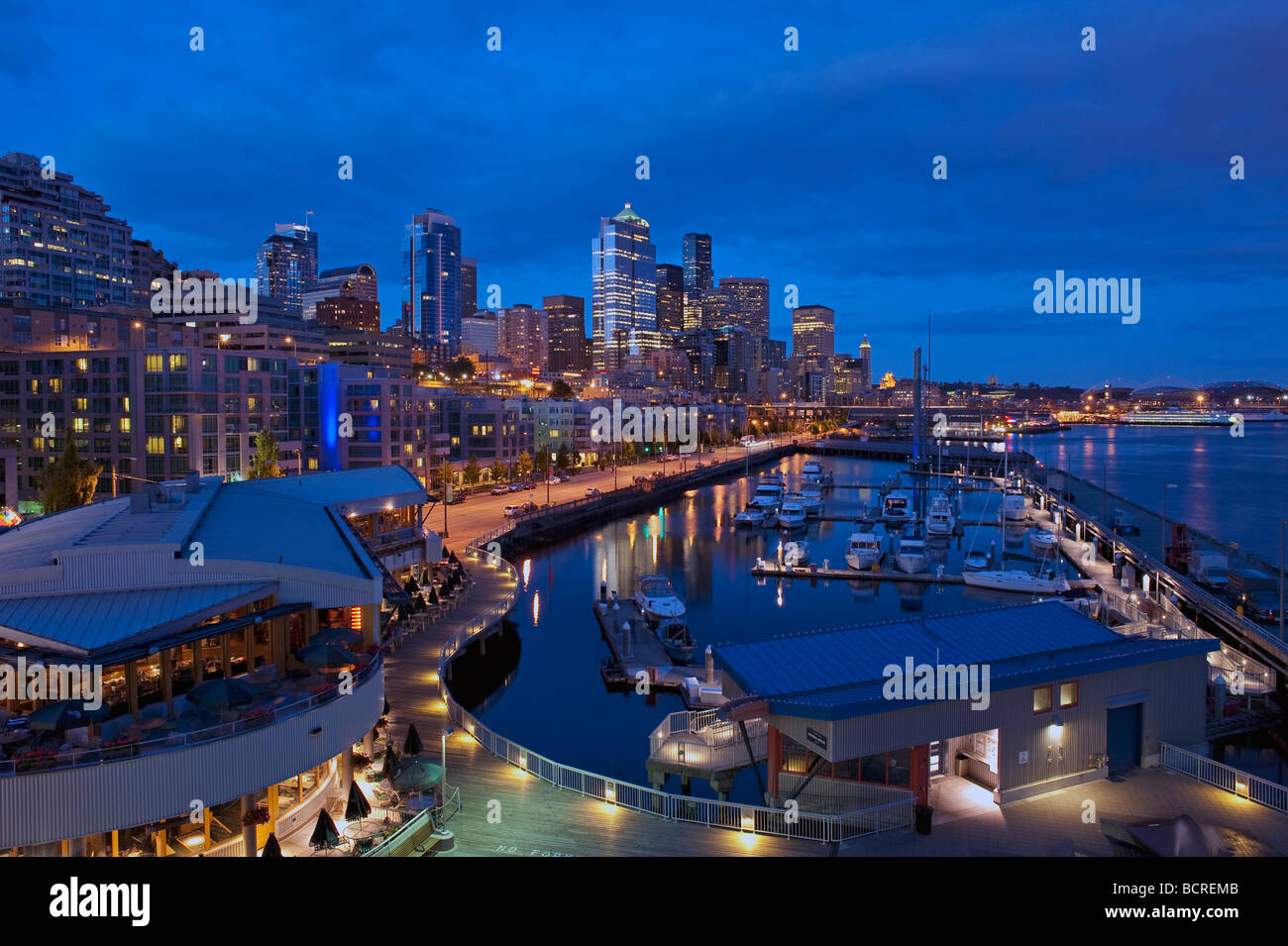 Nightlife seattle hi-res stock photography and images - Alamy