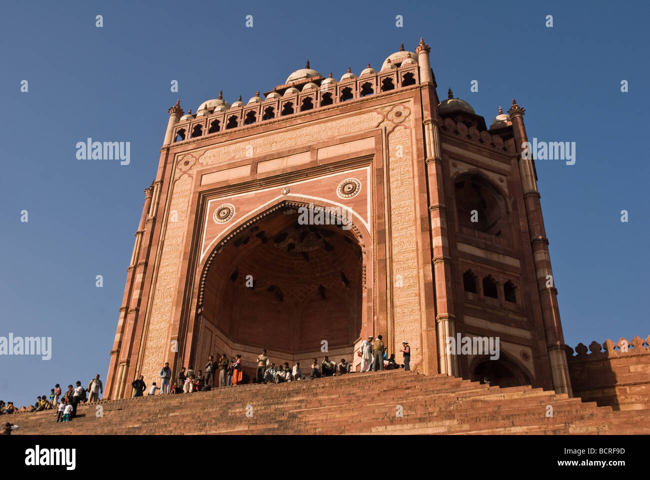 Masjid gate hi-res stock photography and images - Alamy
