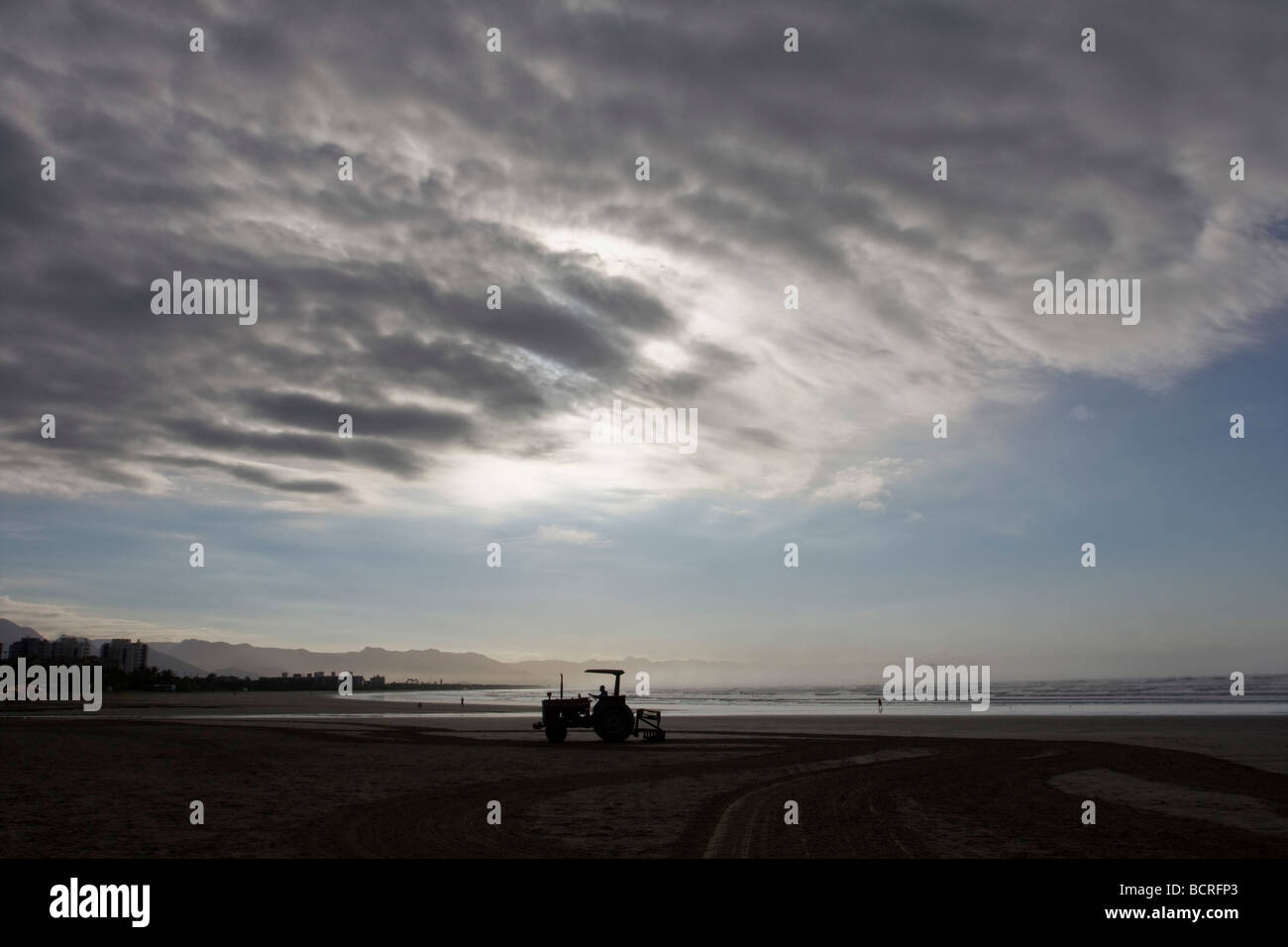Bertioga beach, north coast of São Paulo state Stock Photo - Alamy